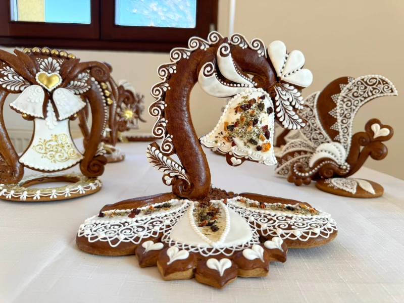 3D perníkové sestavy - Jak na ně? - 1. Perníková škola